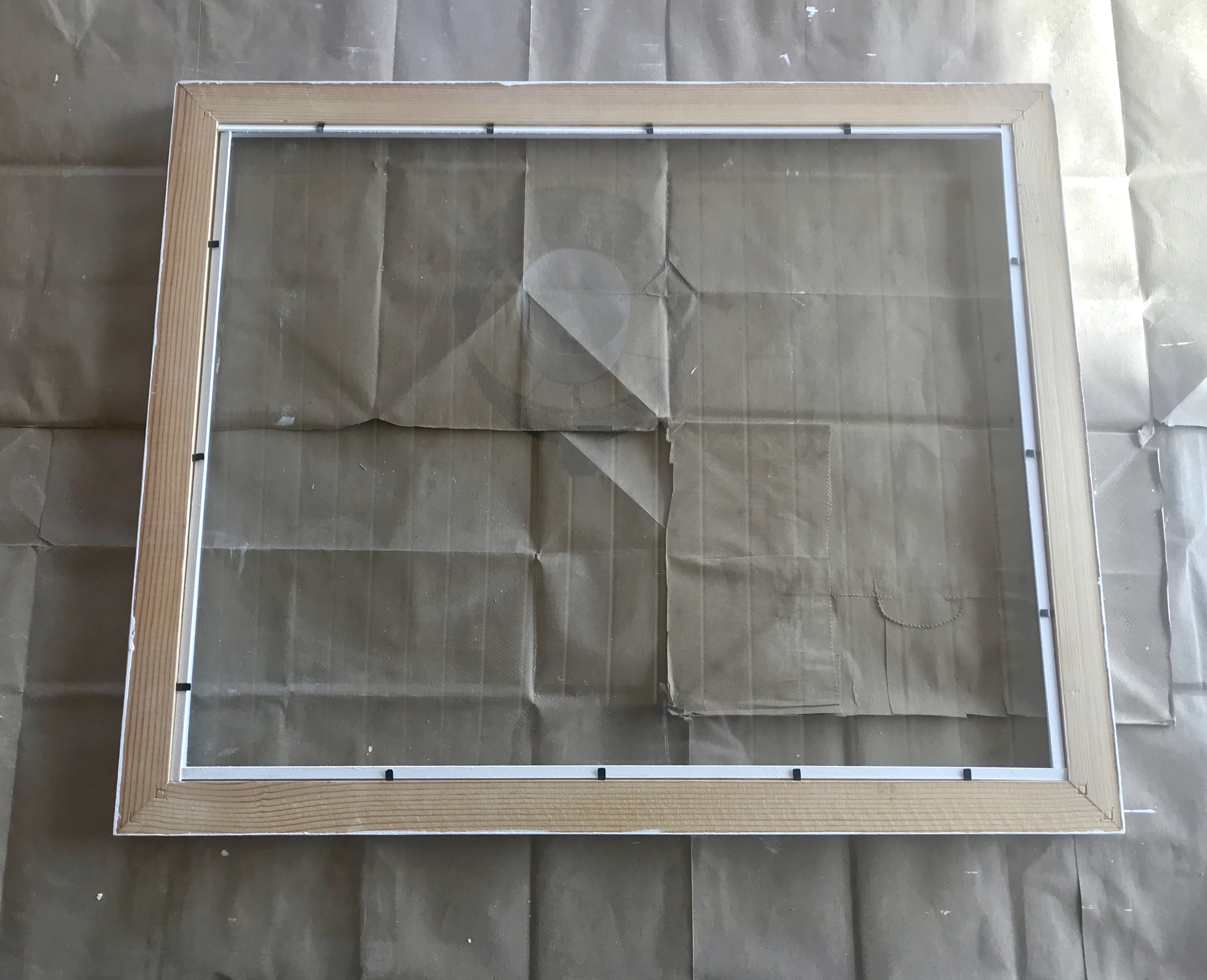 DIY Floating Frame for Vinyl Decals - The Blue Door & More
